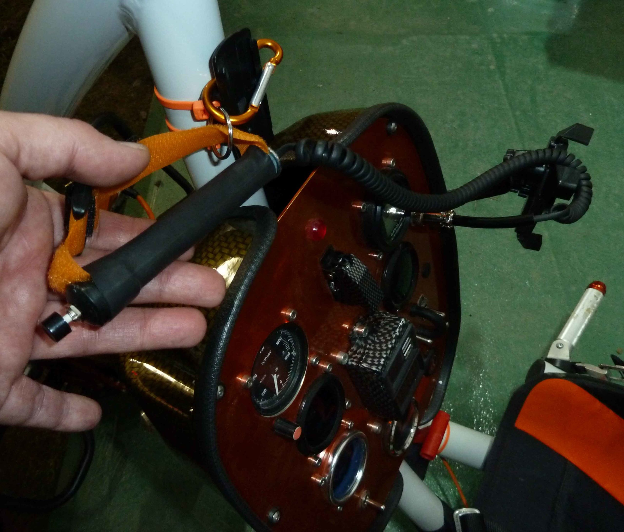 Paro de motor en la mano para paratrikes | Volarenparamotor.com